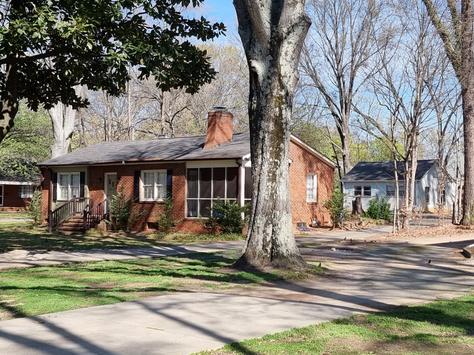 2611/2613 Providence Road, Charlotte, NC 28211 | Beycome™